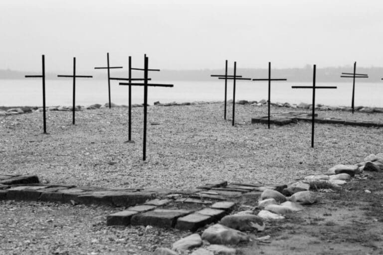 7 Of The Creepiest Facts About Cannibals And Cannibalism - 7 Strange Things